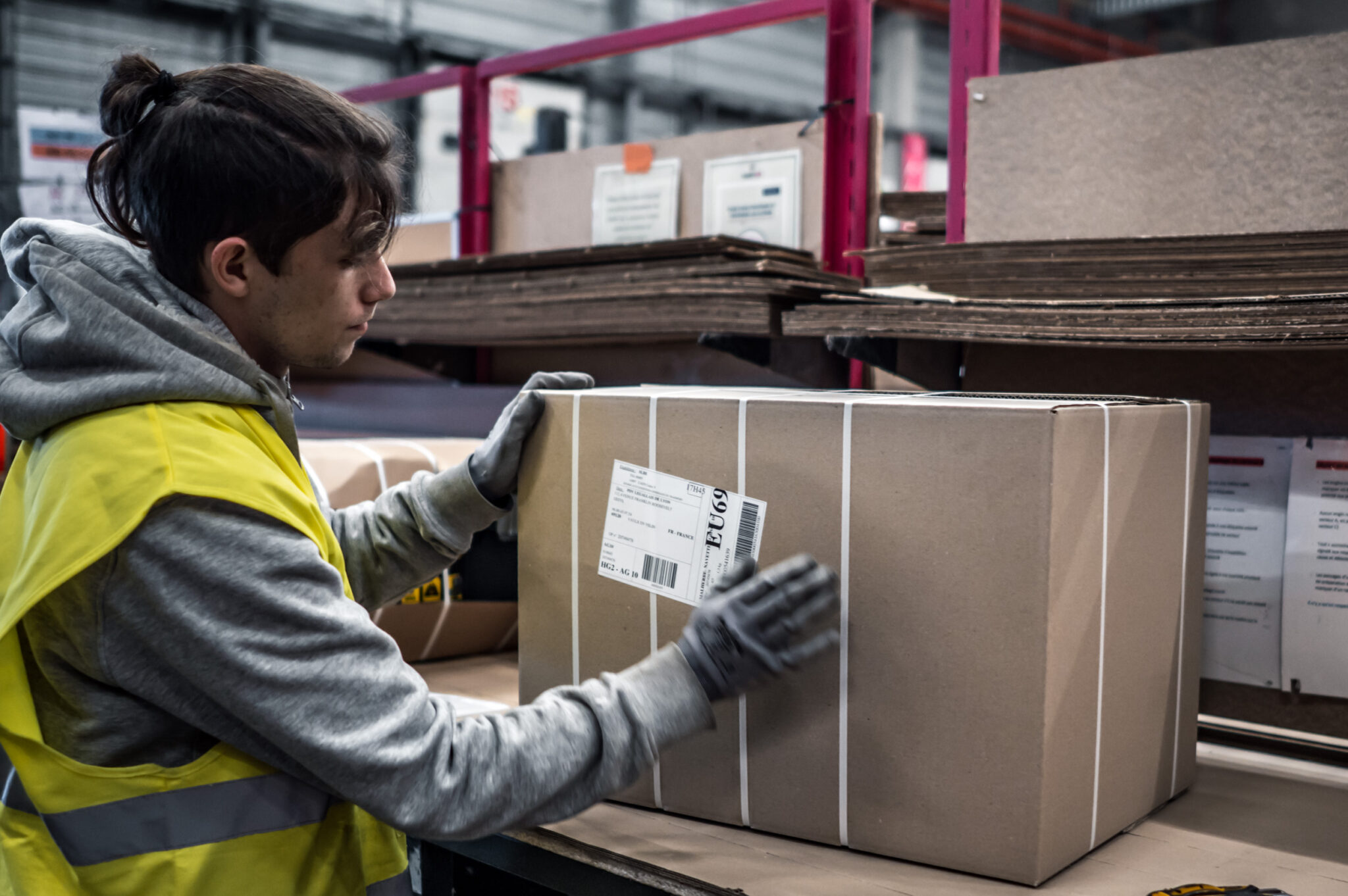 Le métier de préparateur de commandes - SupplyWeb